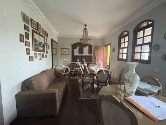 Casa residencial à venda em Belo Horizonte Santa Lúcia — 4 quartos, 1 suíte, 4 vagas