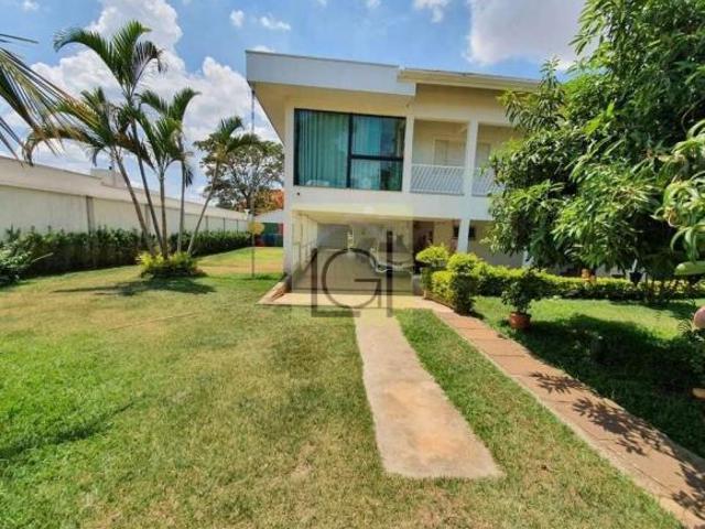 Casa residencial à venda em Itu SP | 5 quartos, 3 suítes e 10 vagas | A 5 min do centro comercial