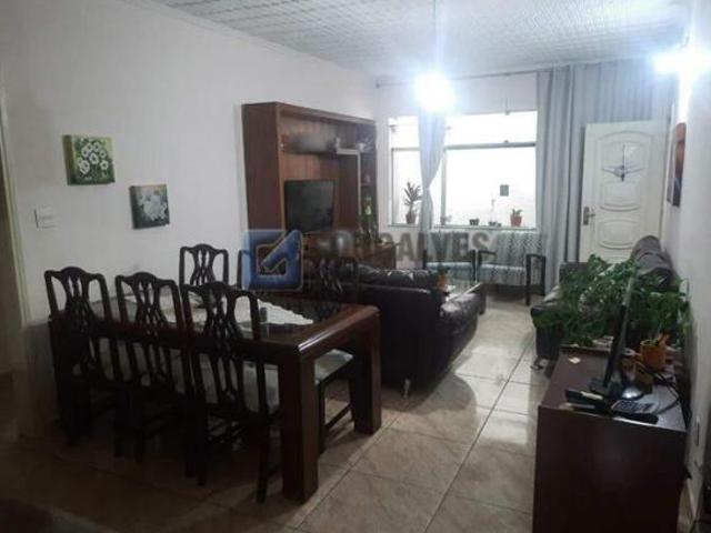 Casa Residencial à Venda em Jardim, Santo André — 3 quartos, 5 vagas