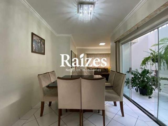 Casa Residencial à Venda em Lagoinha Sul, Uberlândia – 3 Quartos, 1 Suíte, 146,94 m²