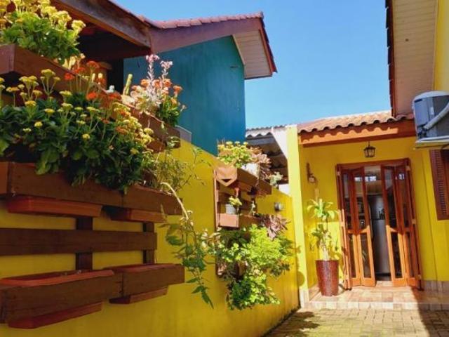 Casa Residencial à venda em Nova Santa Rita 96m² de área construí