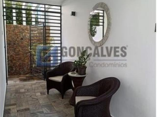 Casa residencial à venda em Santo André – Vila Scarpelli | 4 quartos, 6 vagas