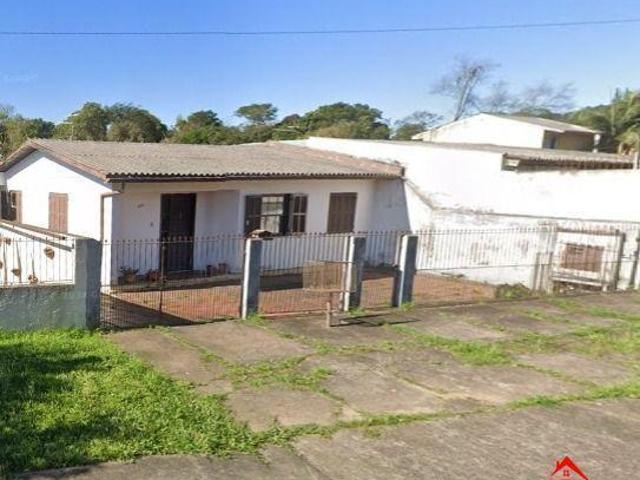 Casa Residencial à Venda em Porto Alegre, Rio Grande do Sul