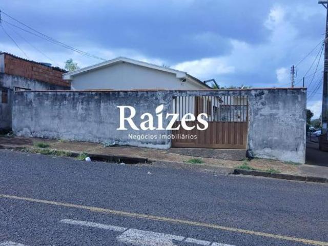 Casa Residencial à Venda em Tibery com 2 Quartos e Próxima ao Parque do Sabiá