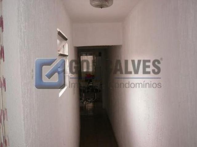 Casa residencial à venda em Vila Califânia, SP – 3 quartos, 140m² internos, 142m² de terreno