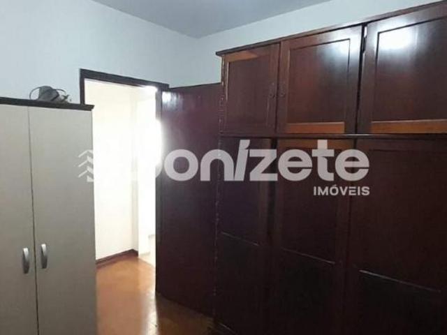 Casa residencial à venda em Vila Metalúrgica, Santo André – 3 quartos, 1 suíte