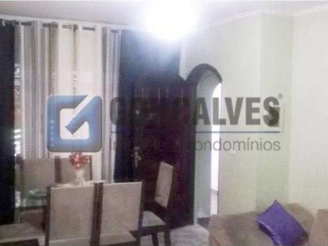 Casa Residencial à Venda em Vila Suíça, Santo André | 2 Quartos, 1 Vaga, 179m² de Área Total