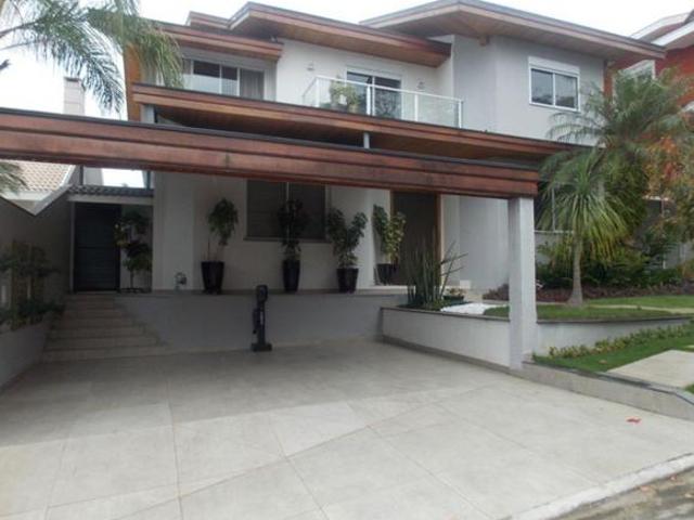 Casa Residencial a venda no Condomínio Aquarius II