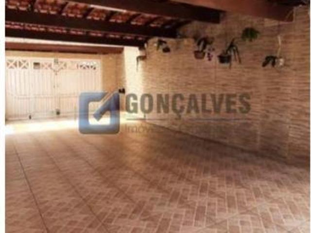 Casa Residencial à Venda no Centro de Mongaguá 2 Quartos, 1 Suíte, 6 Vagas