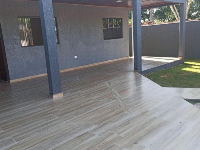 Casa Residencial à venda no Cj. Libra, região central de Foz do Iguaçu PR