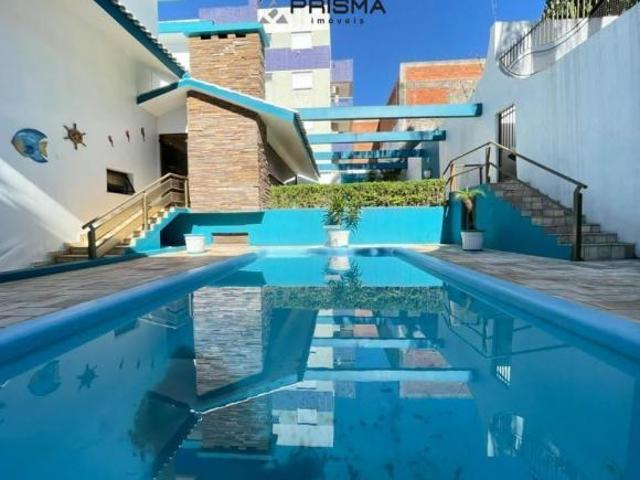 Casa residencial à venda no bairro Nossa Senhora de Lourdes em Santa Maria