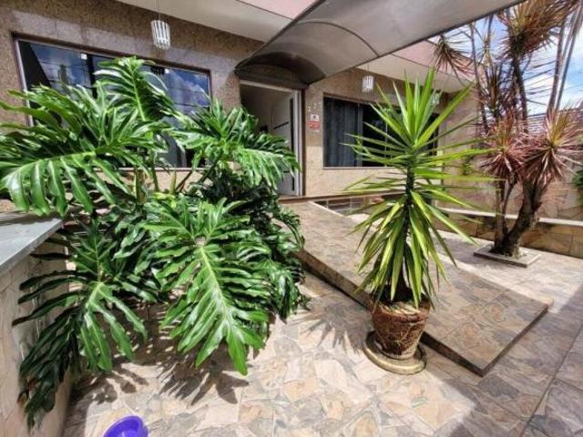 Casa residencial à venda no Bairro Olímpico, São Caetano do Sul – 8 dormitórios, 12 vagas