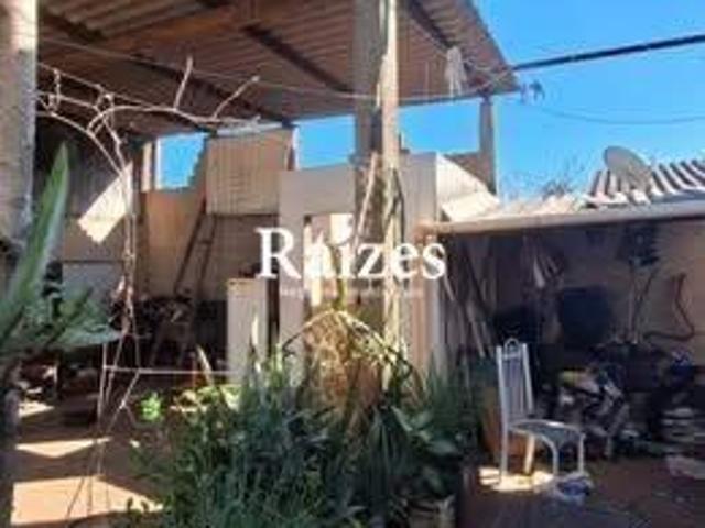 Casa Residencial à Venda no Bairro Taiaman, Uberlândia 3 Quartos, 2 Vagas