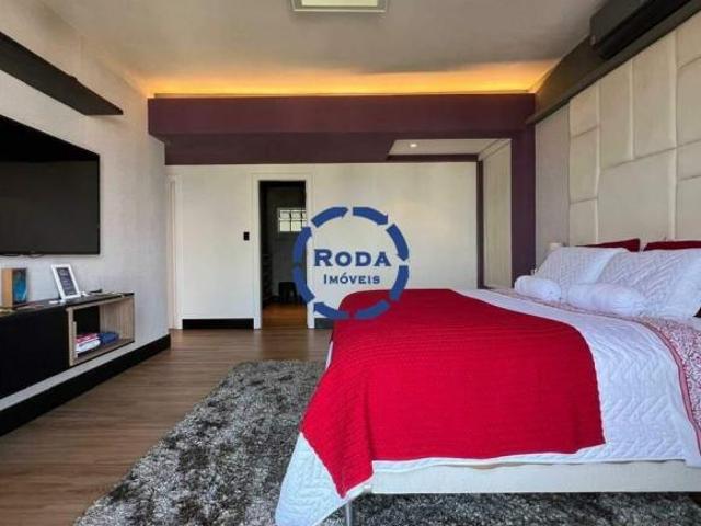 Casa residencial à venda no Marapé Santos/SP — 6 quartos 5 suítes, piscina e varanda gourmet