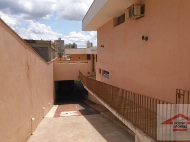 CASA RESIDENCIAL À VENDA NA CHÁCARA URBANA