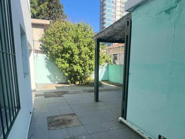 Casa residencial à venda na Vila Bastos, Santo André — 3 quartos, 2 vagas, aceita financiamento