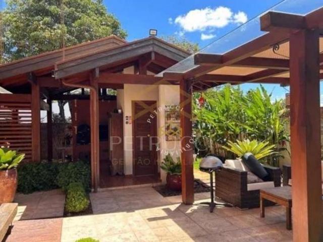 Casa com 3 dormitórios à venda, 260 m² por R$ 1.700.000,00 Condomínio Residencial Terras do Caribe