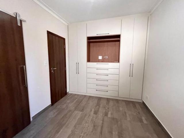 Casa em Villagio com 2 dormitórios à venda, 88 m² por R$ 875.000 Ponta da Praia Santos/SP