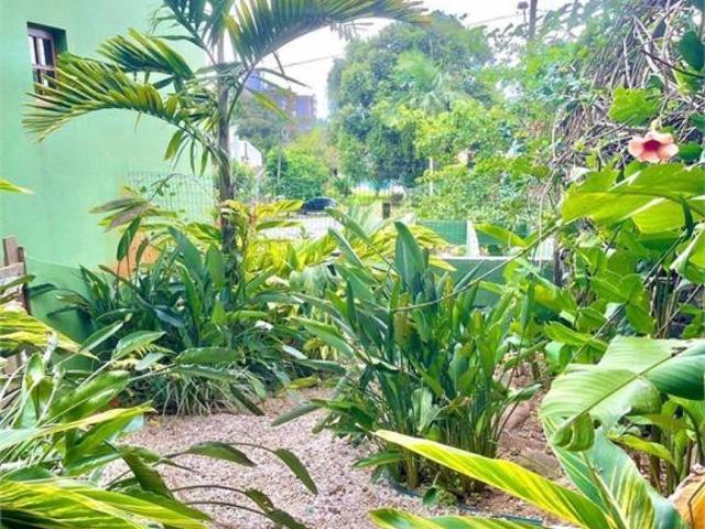 Casa com 3 dormitórios à venda, 122 m² por R$ 1.100.000,00 Toninhas Ubatuba/SP