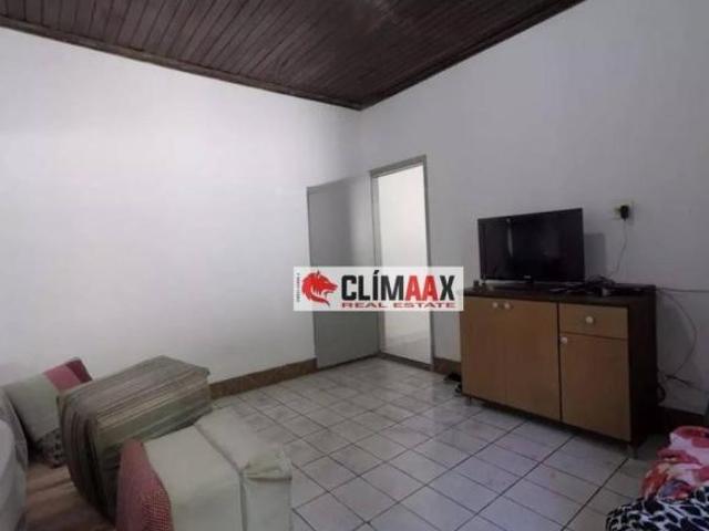 Casa em Vila Anglo Brasileira com 400m², 2 dorm 4 vagas e 280m² de terreno
