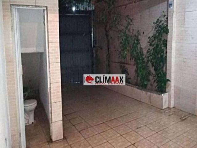 Casa em Vila Pereira Barreto com sala ampla e quintal São Paulo