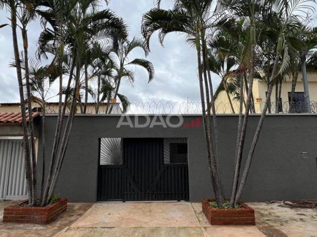 CASA RESIDENCIAL BARRAVENTO 3Q Casa de Rua com 3 Quarto s por R$ 700000.00 no setor Recanto Barrave