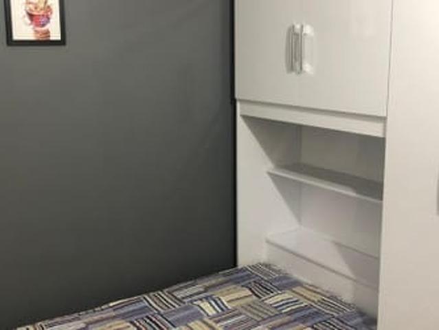 Casa Residencial c Quartos Individuais em Santana