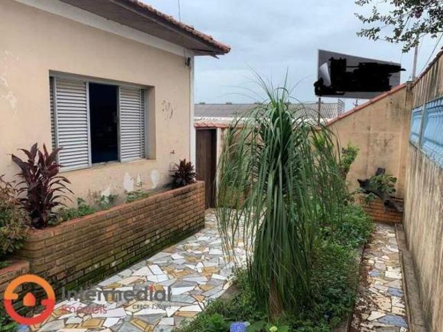 Casa Residencial Centro com 175m²