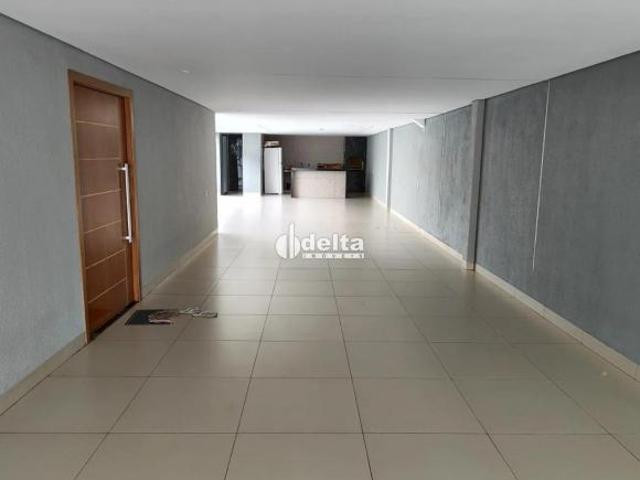 Casa residencial com 4 quartos sendo 1 suíte disponível para locação no bairro Jardim Brasília em Ub