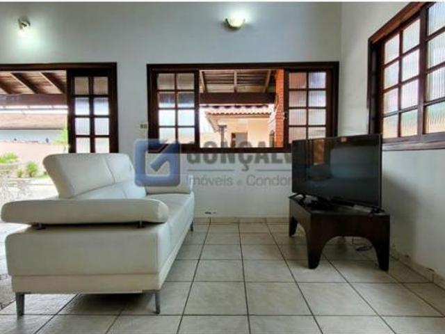 Casa Residencial com 4 suítes em Maitinga, Bertioga – 1200 m² de área total