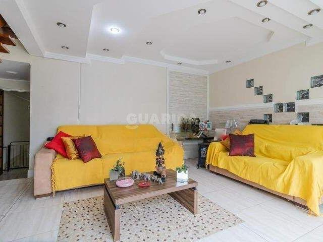 Casa Residencial com 5 dormitórios, sendo 3 suítes, para alugar no bairro Partenon COD: 20325