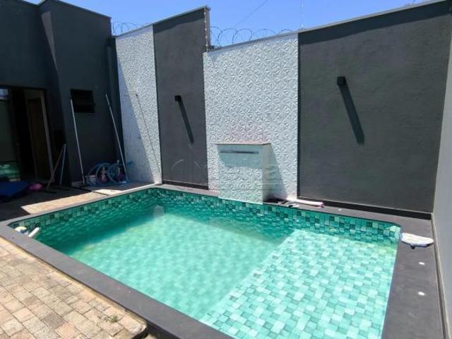 Casa residencial com 5 quartos sendo 1 suíte, disponível para venda no bairro Jardim das Palmeiras e