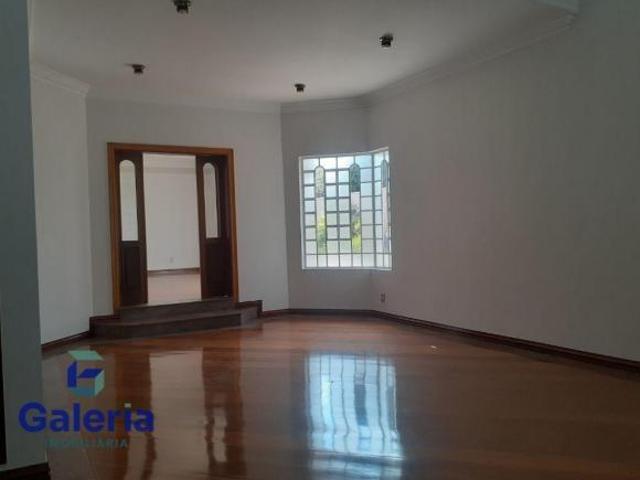 Casa Residencial com 5 quartos para alugar, 706m² Jardim Canadá