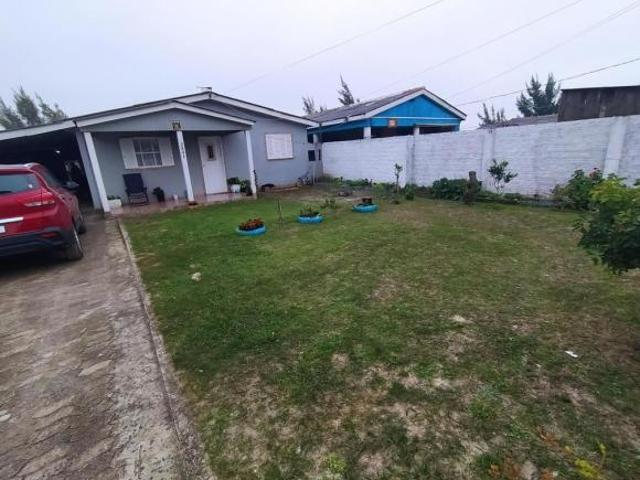 Casa Residencial com 02 terrenos na Costa do Sol em Cidreira