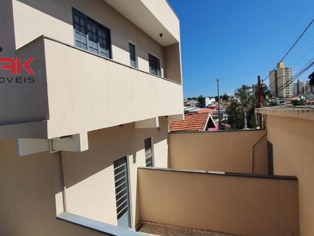 Casa Residencial com 2 Comercial a Venda no Bairro Vila M Genoveva em Jundiaí/SP. Permuta!