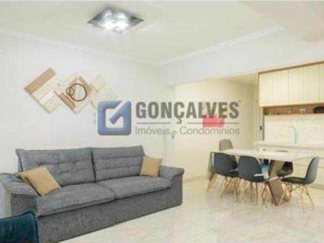 Casa residencial com 2 quartos, 1 suíte e 2 vagas em Alves Dias, SBC