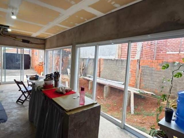 Casa residencial com 2 quartos 1 suíte e 2 vagas em Piracicaba – Água Branca