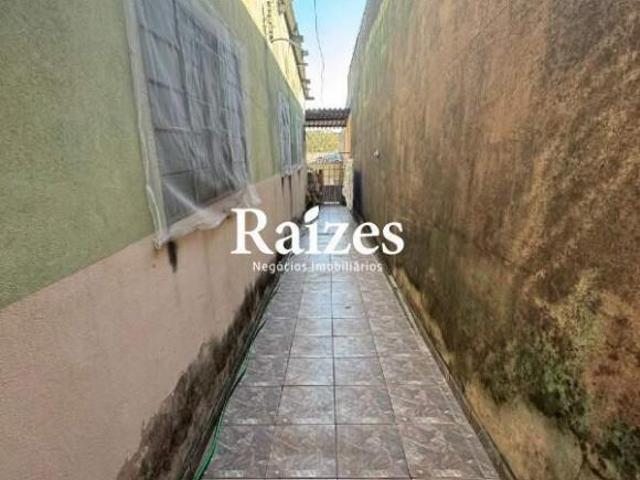 Casa Residencial com 2 Quartos, 1 Suíte em Mansour Uberlândia Aceita Financiamento