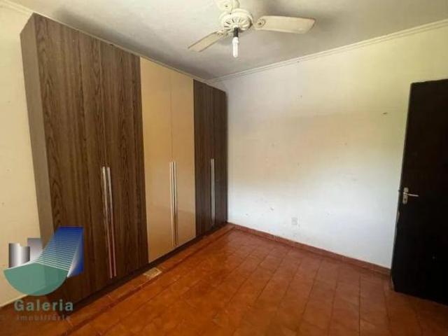 Casa residencial com 2 quartos à venda, 193m² Jardim Irajá
