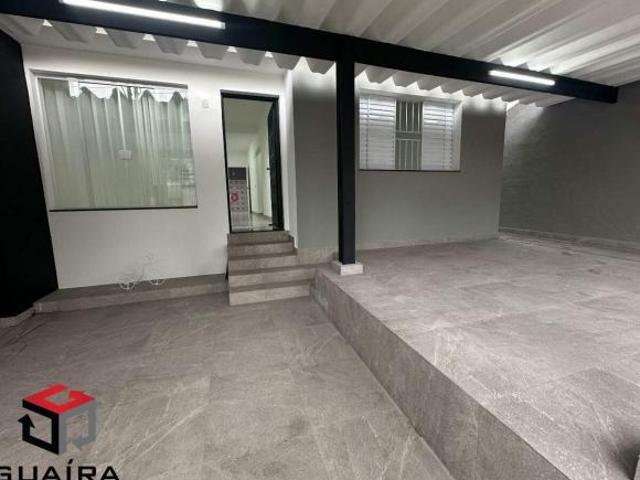 Casa Residencial com 2 Quartos, Suíte e 3 Vagas próximo ao Hospital Central de São Bernardo do Campo