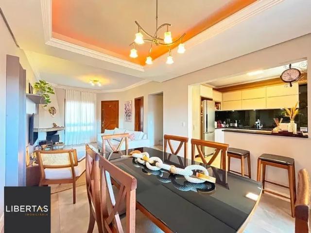 Casa Residencial com 3 dormitórios à Venda na Hípica