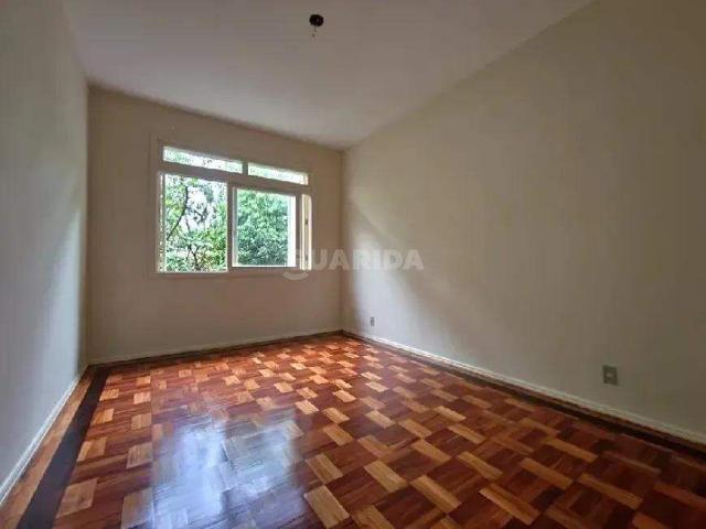 Casa Residencial com 3 dormitórios no bairro Teresópolis Porto Alegre/RS COD: 23328