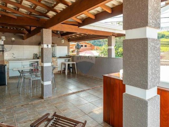 Casa residencial com 3 dormitórios à venda, 250m² por 607.000,00 Bom Jesus dos Perdões/SP