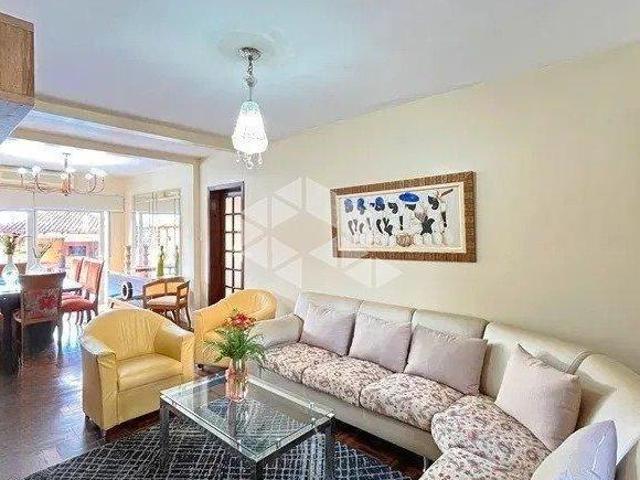 Casa residencial com 3 Dormitórios à venda, no bairro Santa Teresa