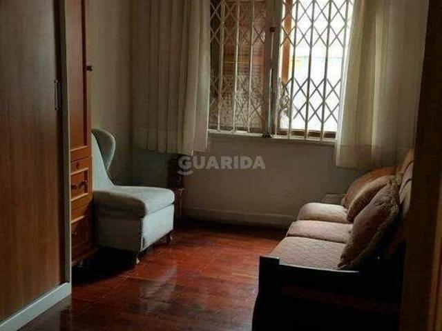 Casa Residencial, com 3 dormitórios, sendo 1 suíte, e 4 vagas de garagem no Bairro Cristo Redentor COD: 1771