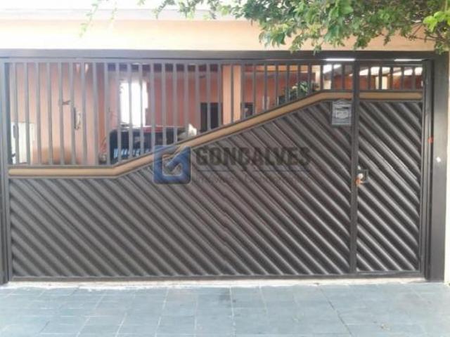 Casa Residencial com 3 Dormitórios, 2 Vagas e Churrasqueira em Vila Assunção, Santo André