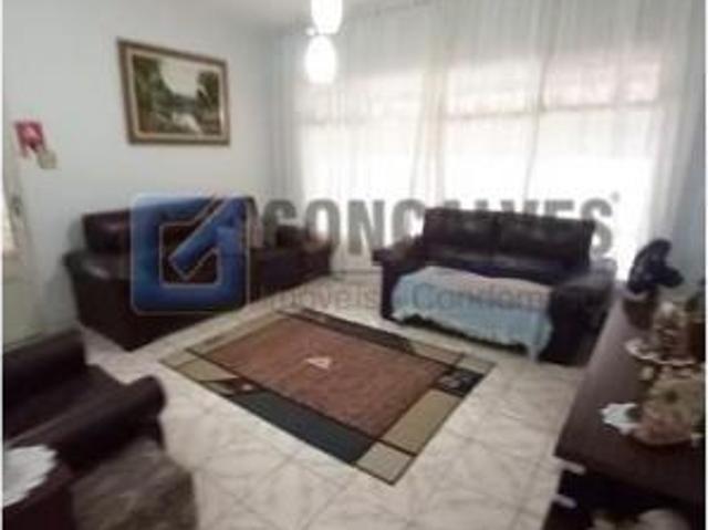 Casa residencial com 3 quartos, 1 suíte e 3 vagas – Vila Carrão, SP