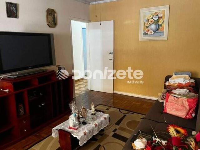 Casa Residencial com 3 Quartos, 2 Vagas e Financiamento em Santo André – Santa Maria