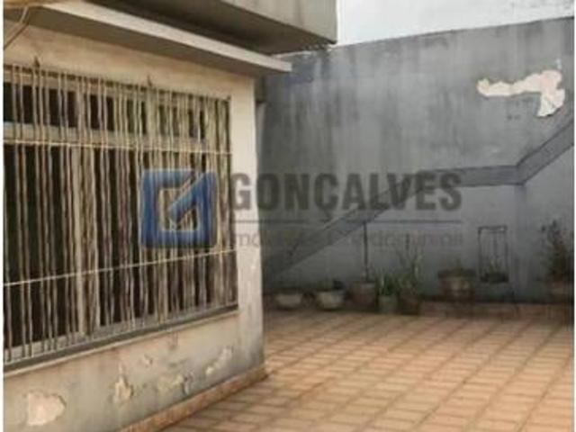 Casa residencial com 3 quartos, 4 vagas — São Bernardo do Campo Santa Terezinha