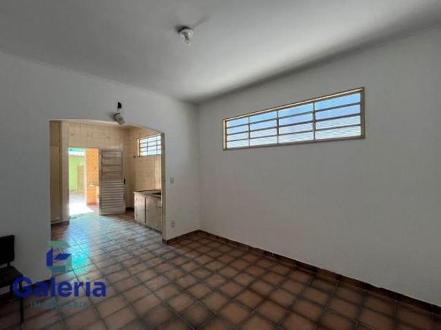 Casa residencial com 3 quartos à venda, 202m² Vila Tibério